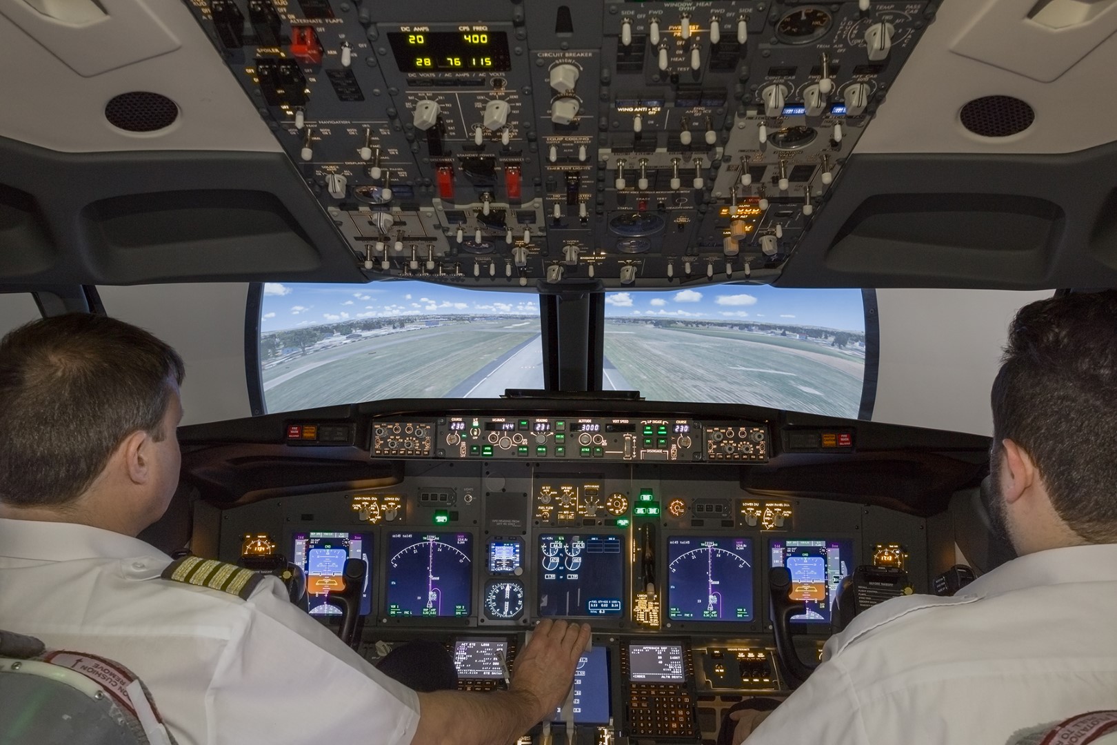 Innovative Flight Training Devices for Pilot/Crew Training